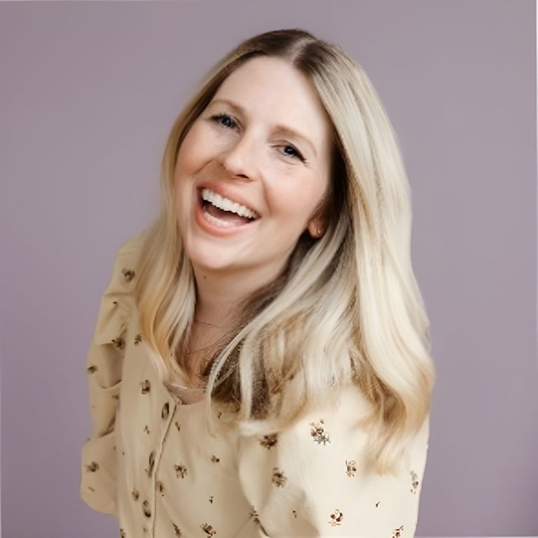 Startup Spotlight | Emily Steele | Hummingbirds - This Is Iowa